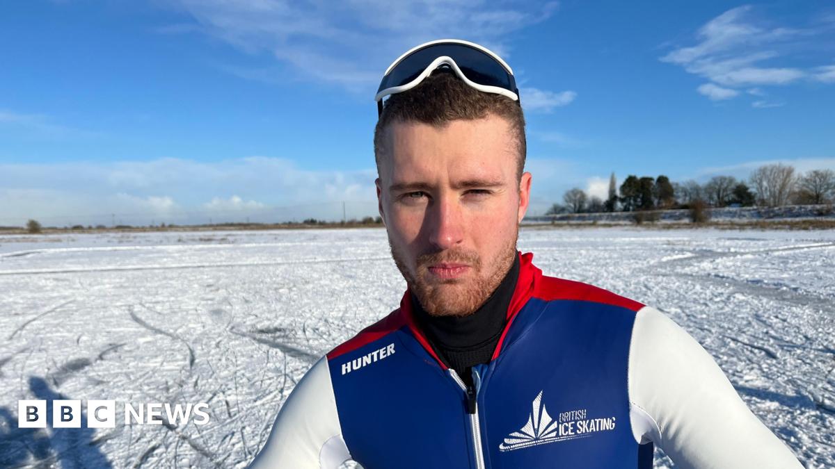 Team GBR skater joins crowds on frozen fen fields - BBC News