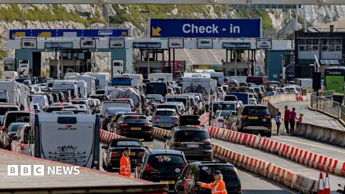 Dover: Introduction of new Entry Exit System could be delayed - BBC News