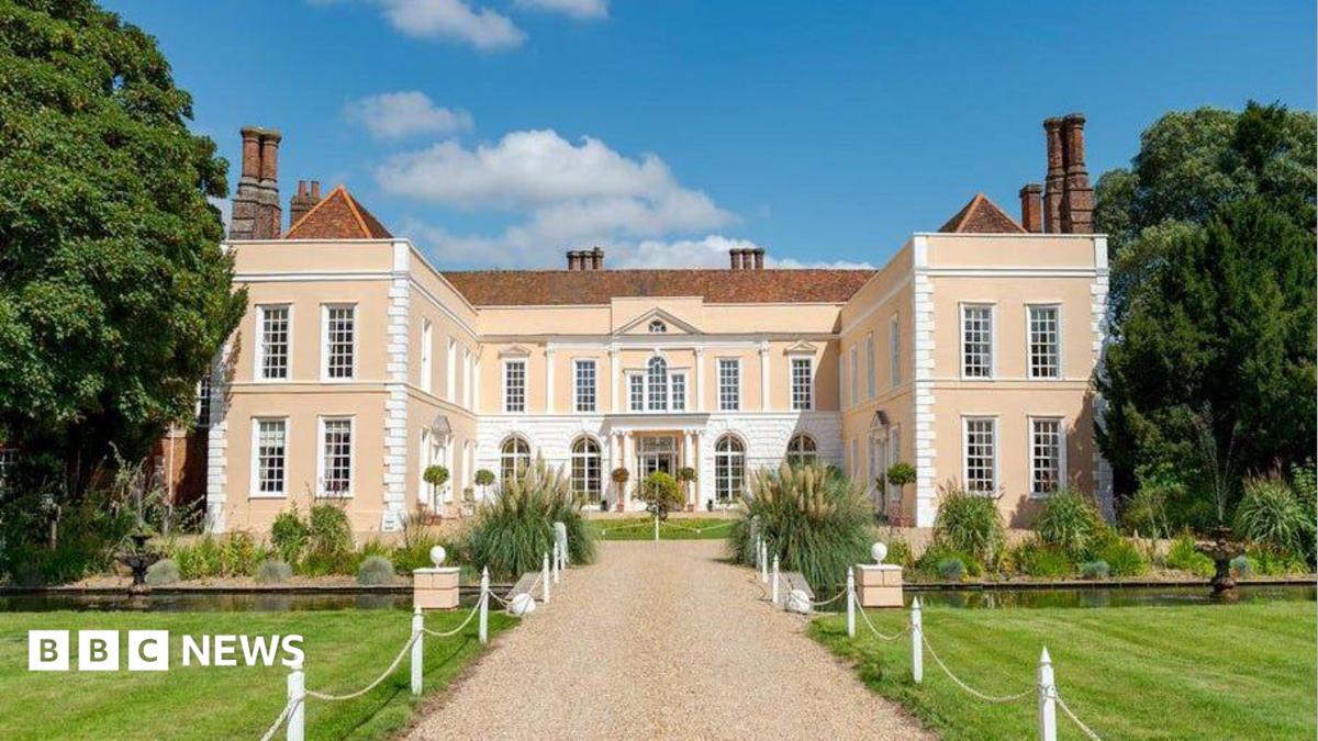 Hintlesham Hall Hotel owners 'sad' to sell Suffolk mansion - BBC News