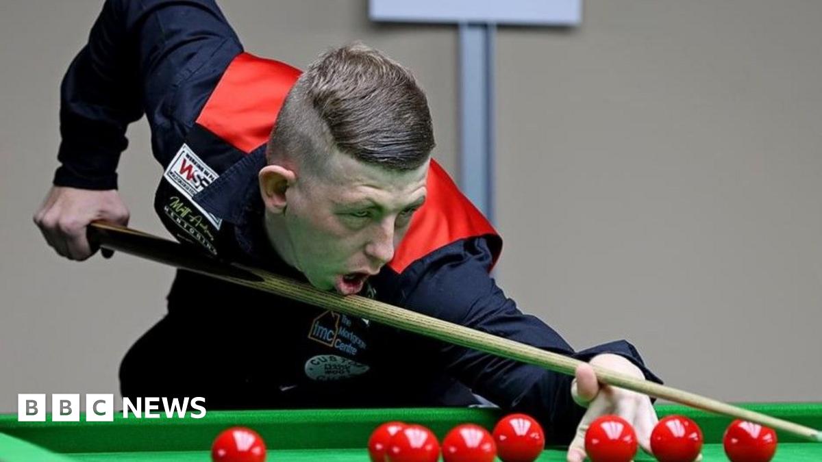 Disabled snooker player David Church 'blown away' by donations - BBC News