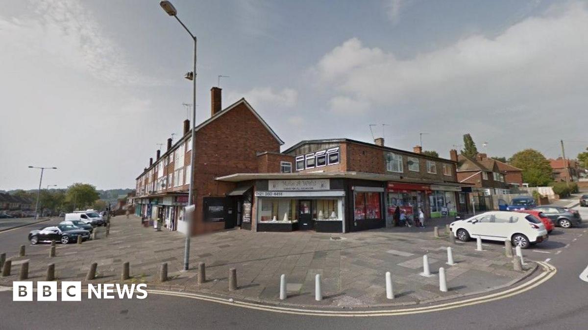 Great Barr: Appeal lodged after council rejected 5G mast plans - BBC News