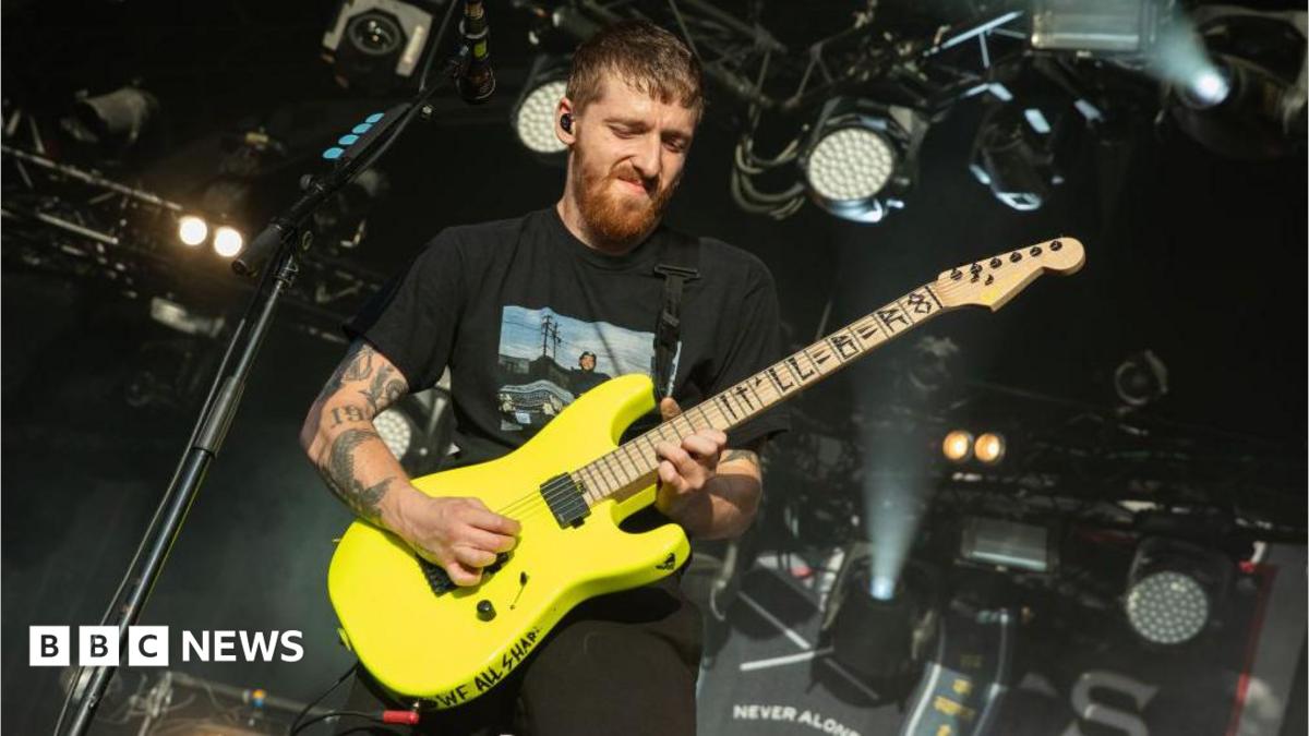 Cult of the Lamb: Metal bands and the battle to get into gaming - BBC News