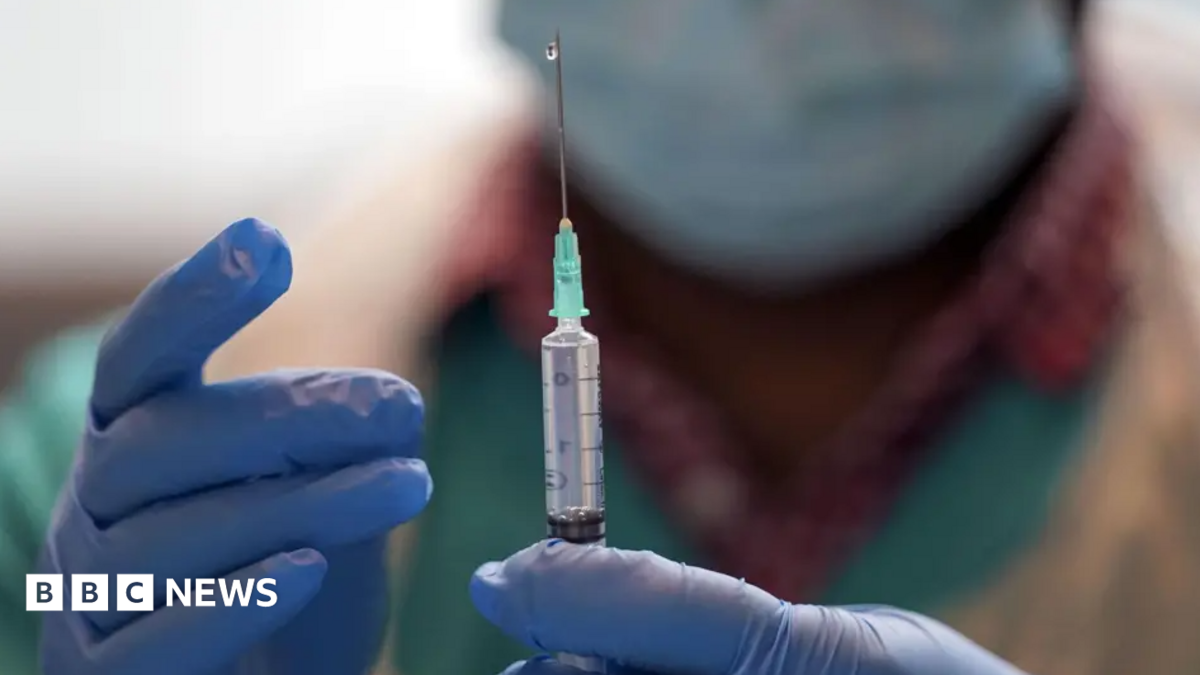 New infectious disease service launches in the Black Country - BBC News