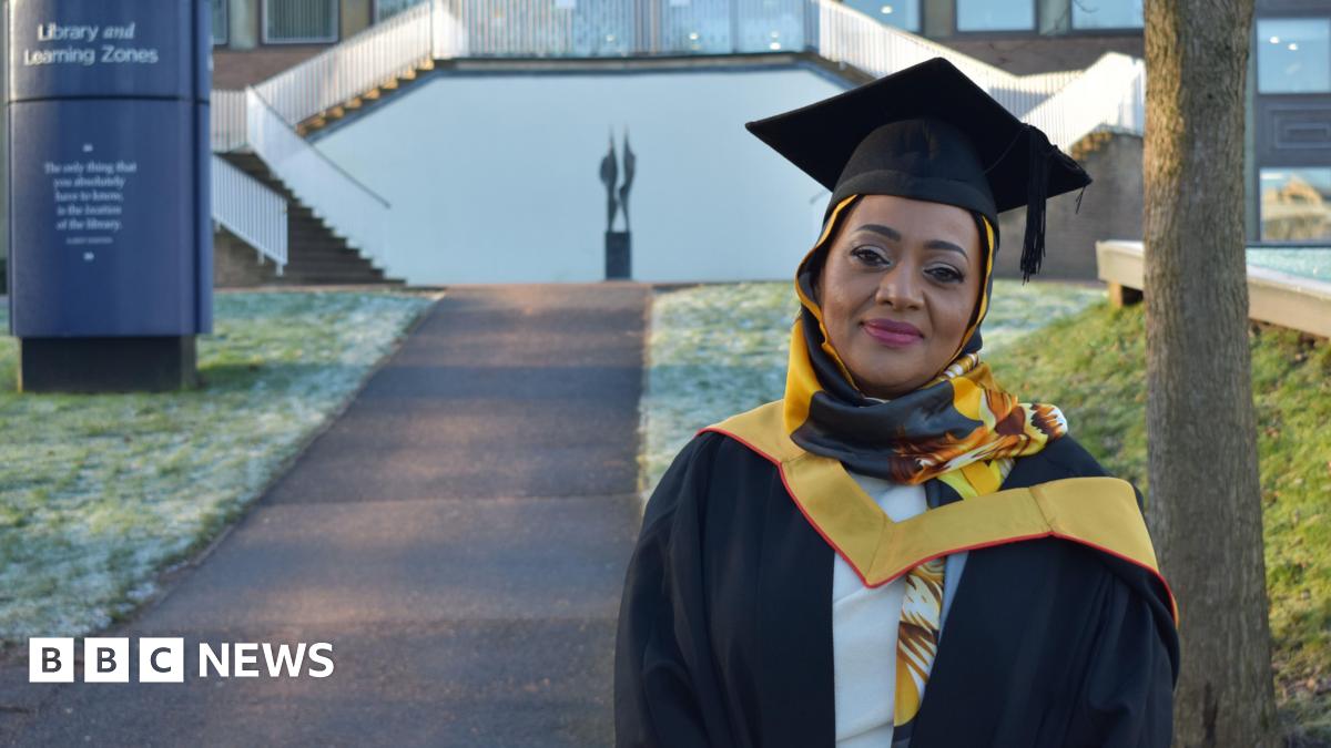 Keele student celebrates second degree at same university as son - BBC News