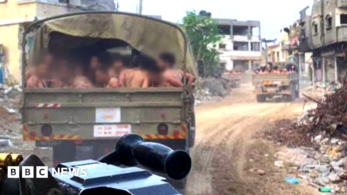 Palestinian recounts being stripped and driven away by Israeli army ...