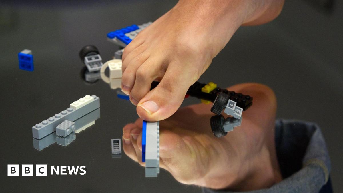 Norfolk and Norwich Hospitals Charity's Lego brick challenge - BBC News