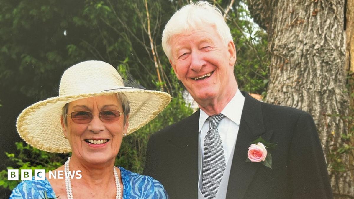 Cheltenham RAF Marshal was 'huge force of inner strength' - BBC News