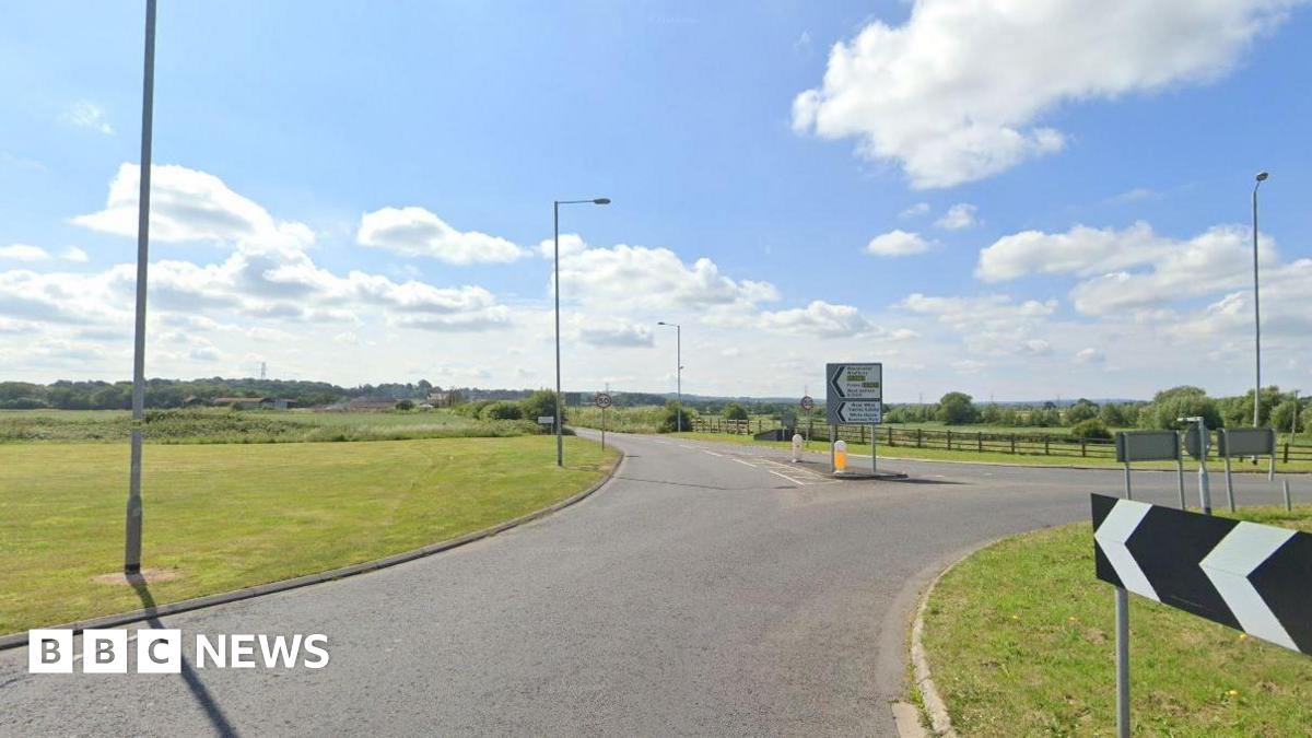 Trowbridge new homes development approved by council - BBC News