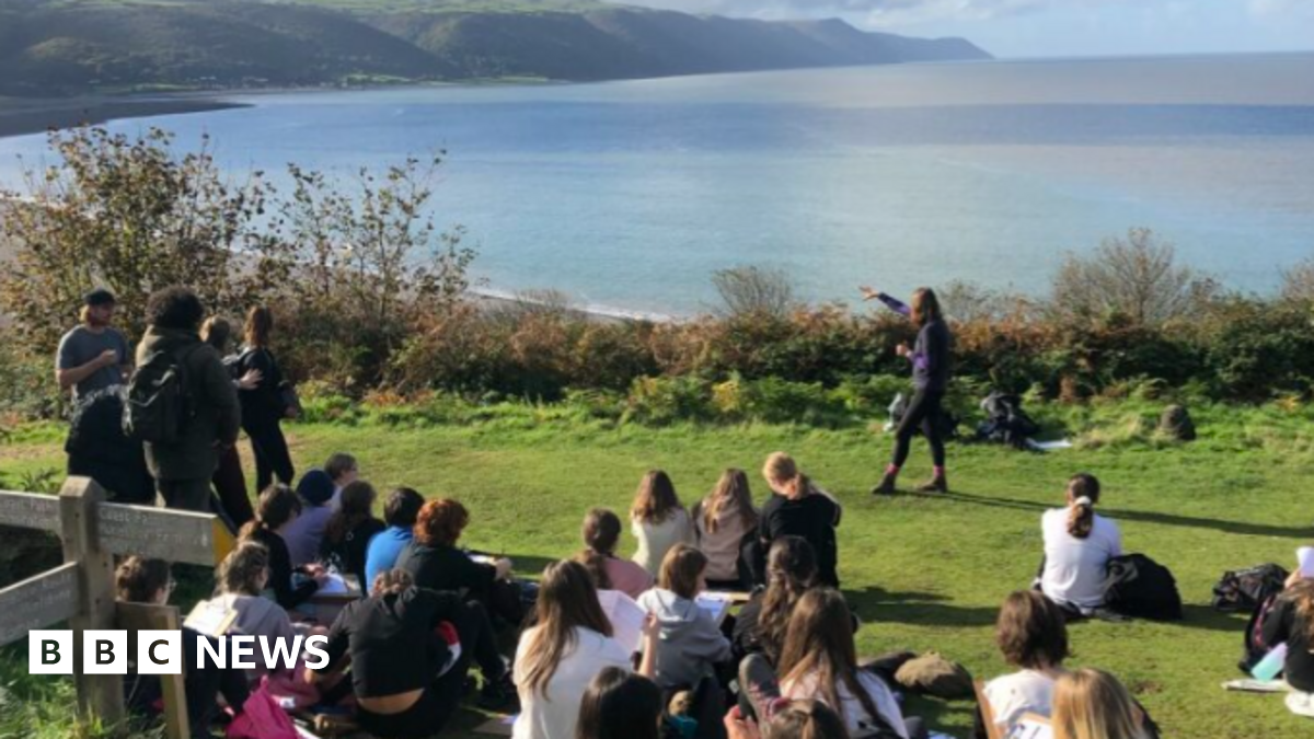 Generation Green 2: Young people helped to connect with nature - BBC News