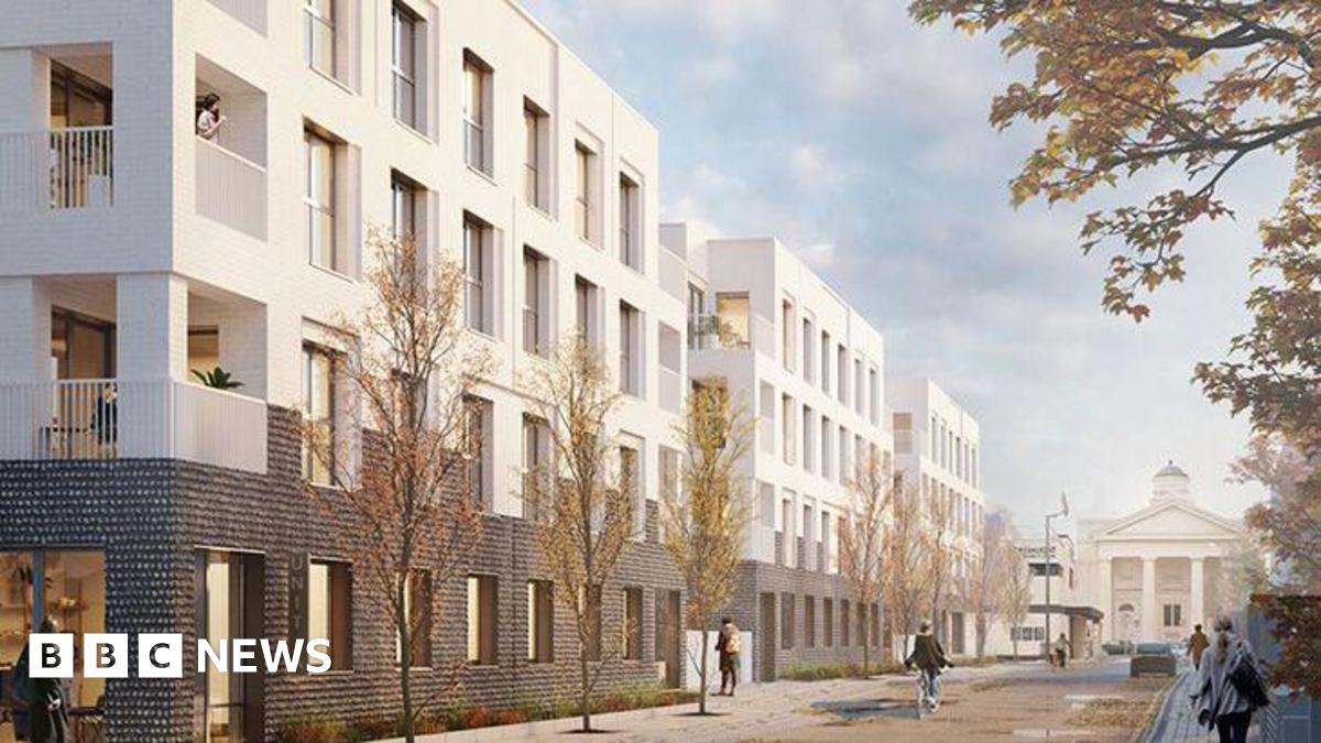 New homes in Worthing could come a step closer with land sale - BBC News