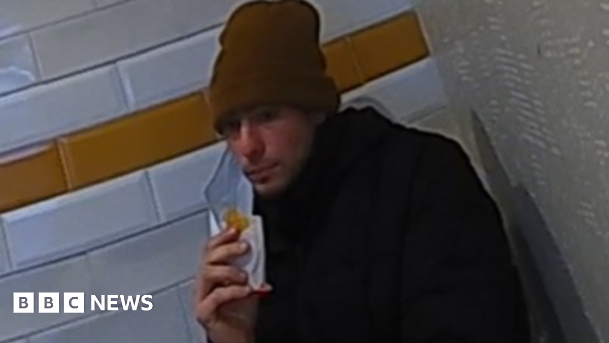 Luigi Mangione: McDonalds customer recounts moment CEO shooting suspect spotted - BBC News