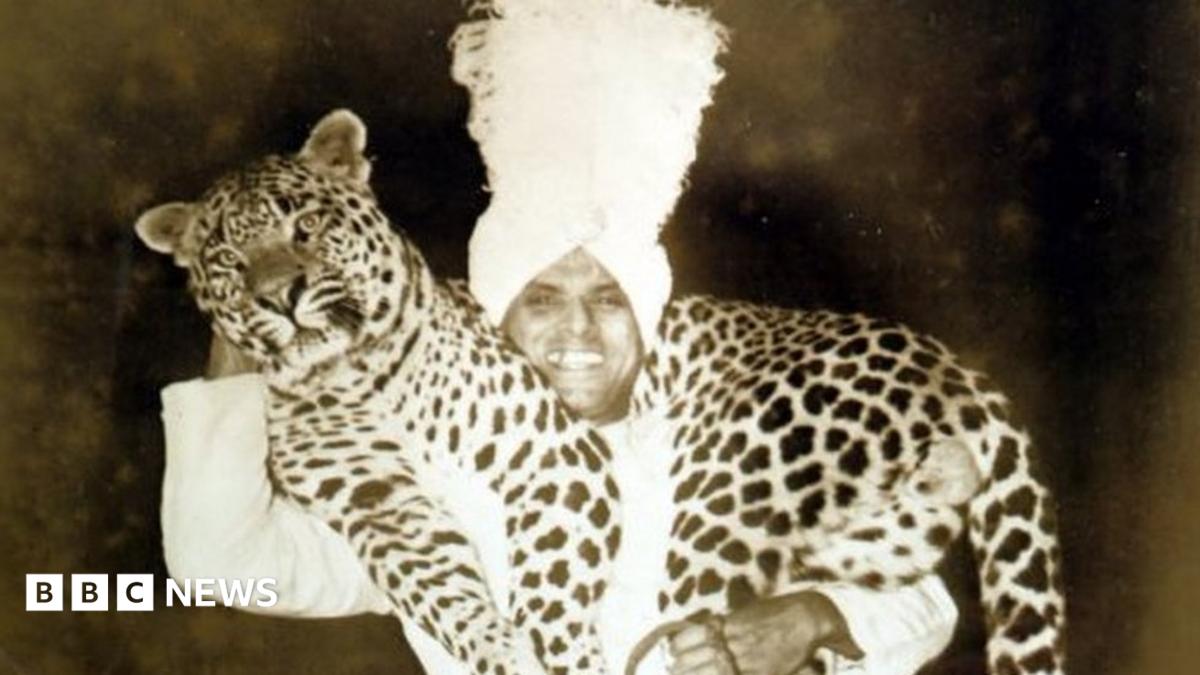 The Indian animal trainer who became a circus legend - BBC News