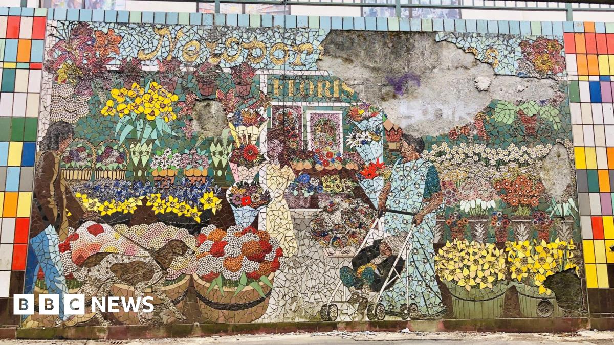Newport: Chartist mural creator's florist mosaic falls into ruin - BBC News