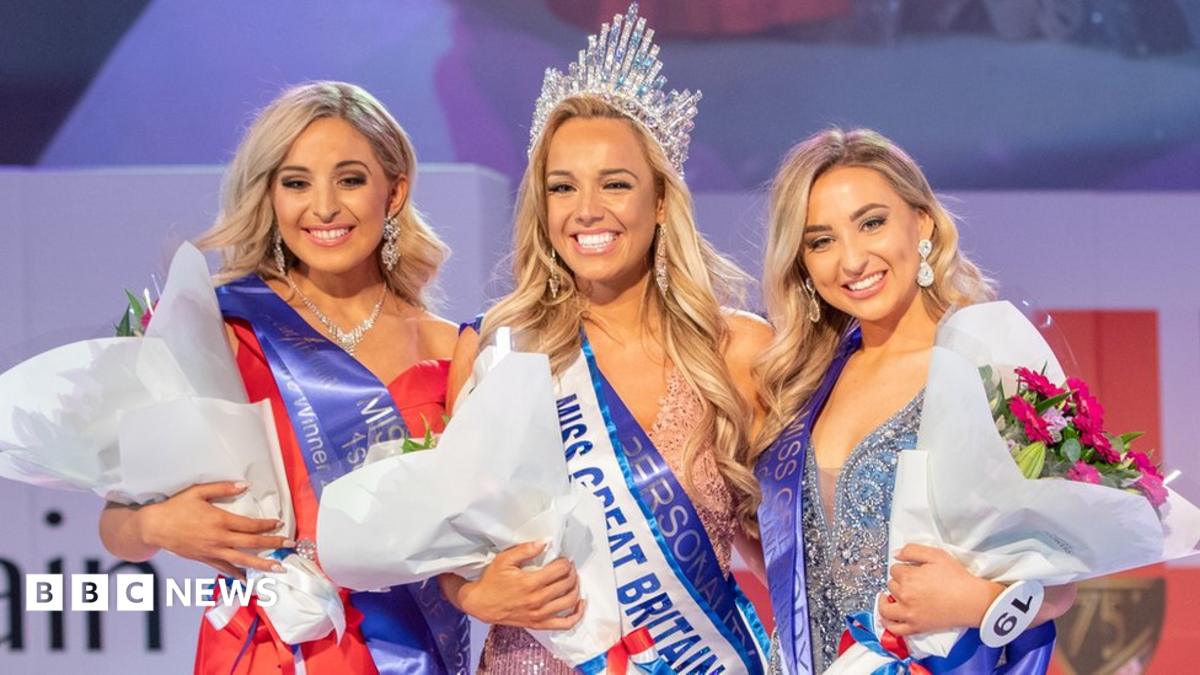 'Burn calories' phrases not fat shaming, says Miss GB - BBC News