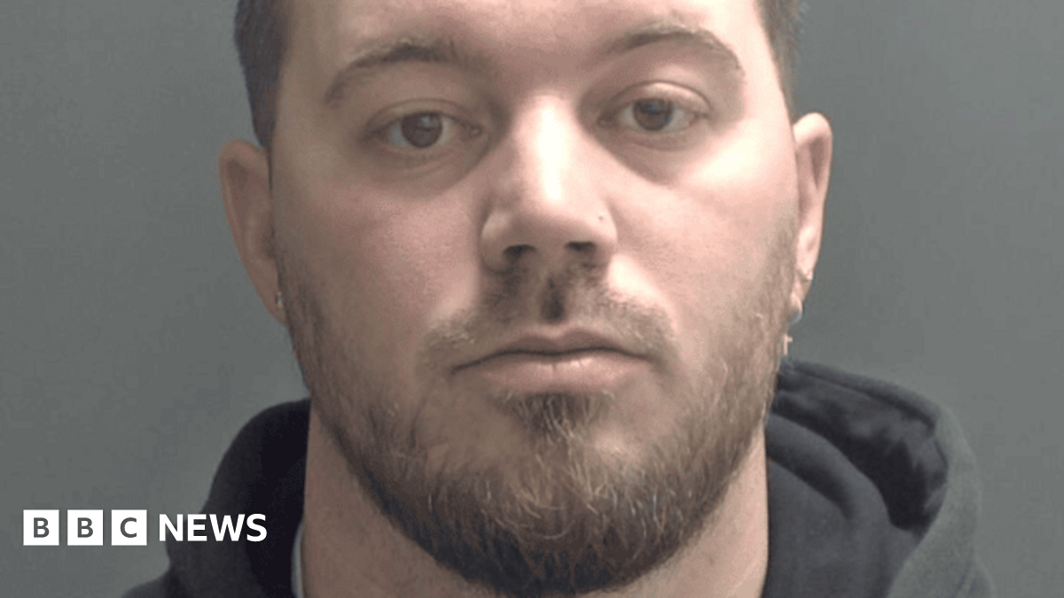 Christopher Rudd jailed for 20 years over child rapes in Norfolk - BBC News