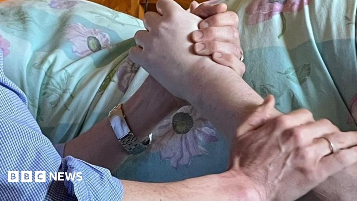 Isle of Man assisted dying bill criteria questioned by lobbyists - BBC News