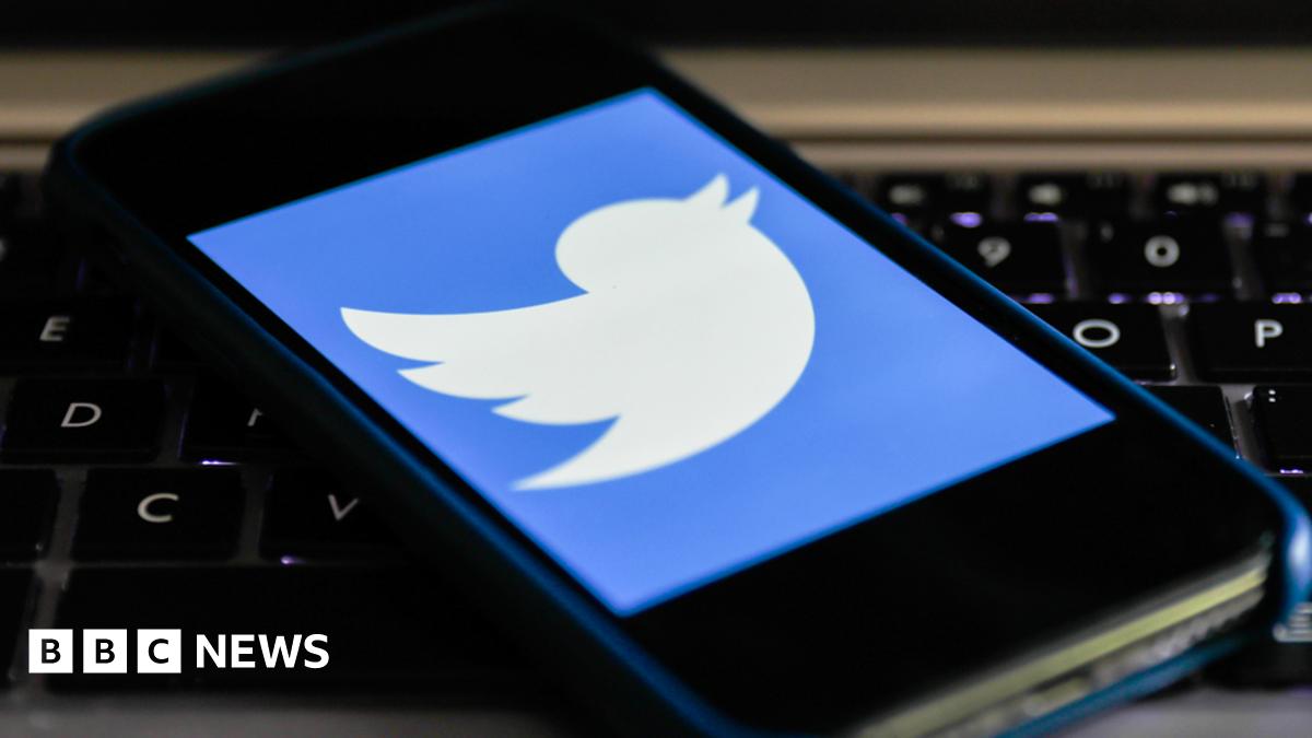 Twitter expands its crackdown on trolling and hate - BBC News
