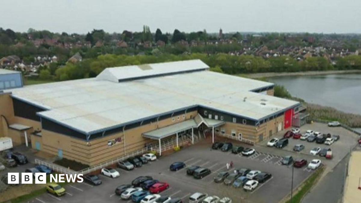 New 10-year agreement for Kettering sport arena approved - BBC News