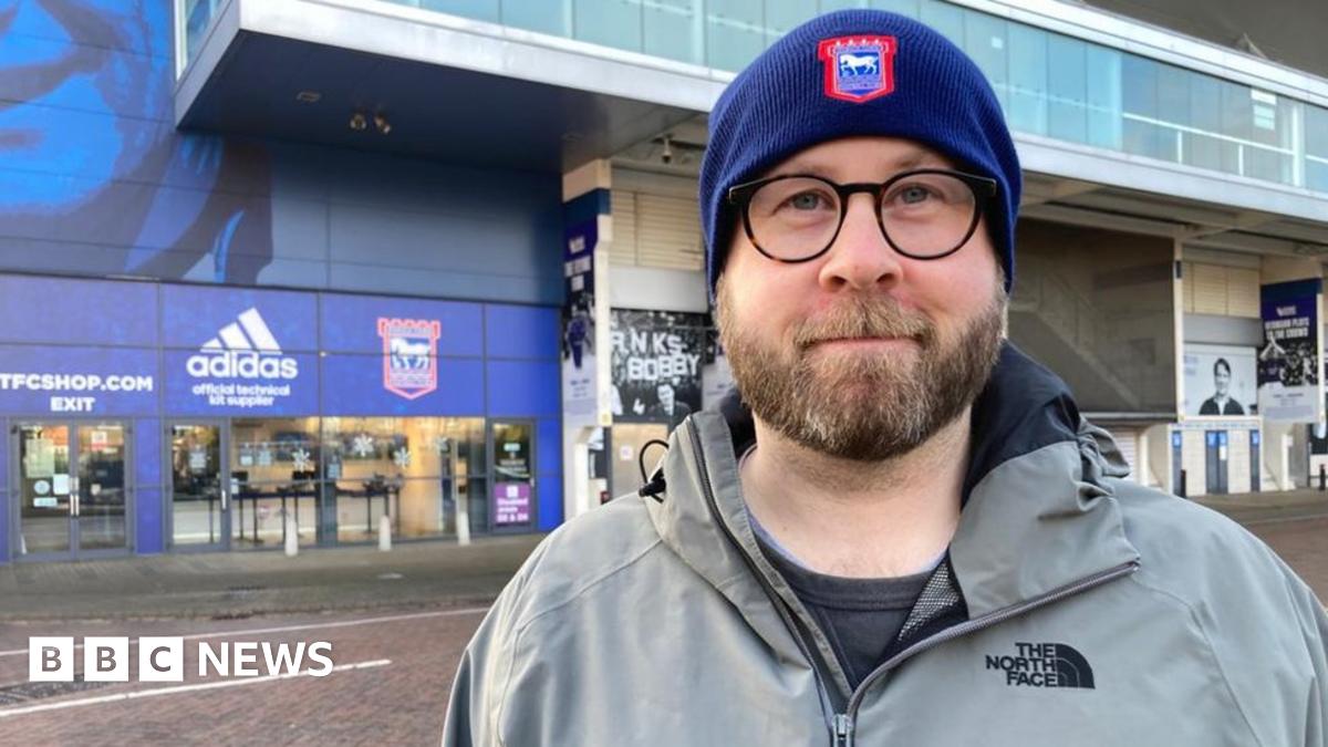 Ipswich Town fans and ex-players react to Paul Cook sacking - BBC News