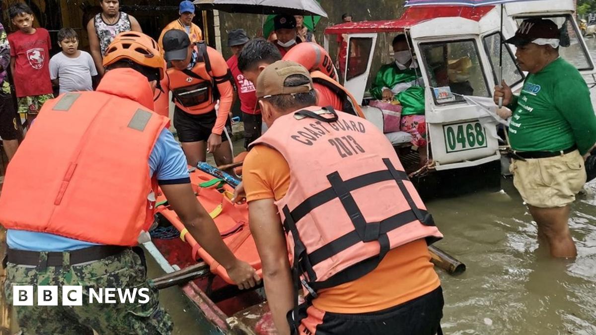 Tropical Storm Megi: 25 killed in Philippines tropical storm - BBC News