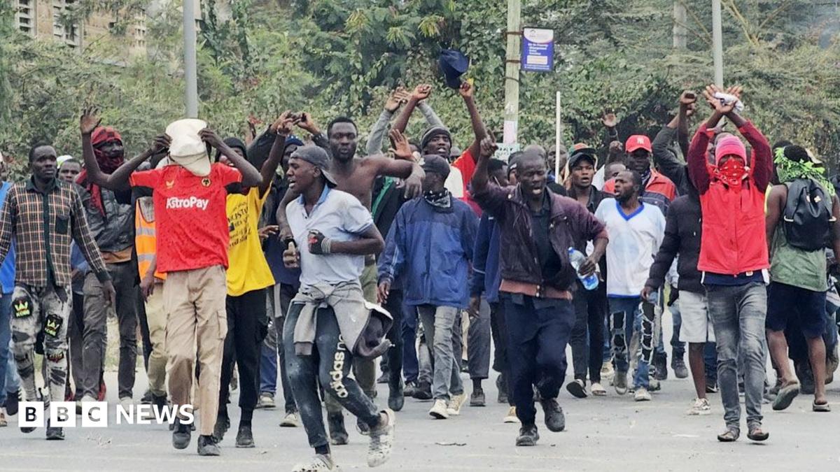Kenyan protester killed as crowds step up demand for President William ...