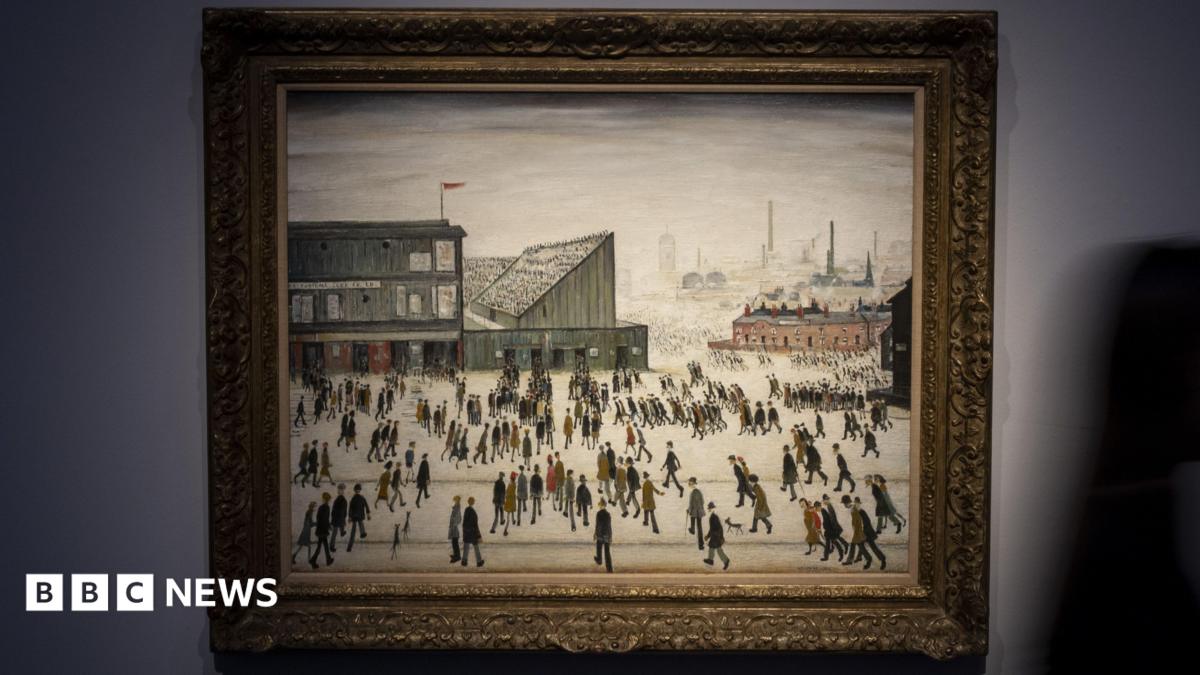 Lowry's Going to the Match to feature in football exhibition - BBC News