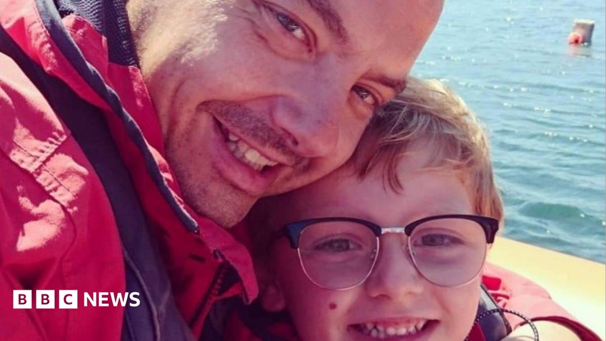 Boy filmed video with father just before Jersey crash deaths - BBC News