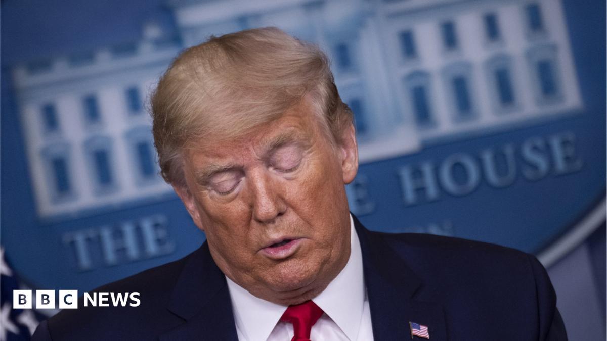 Four reasons why this was a bad week for Trump - BBC News