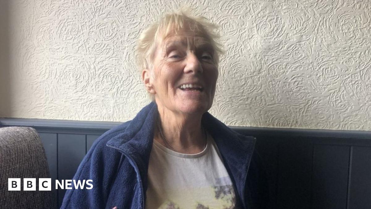 Dawley Social Club needs to raise £5k to stay open - BBC News