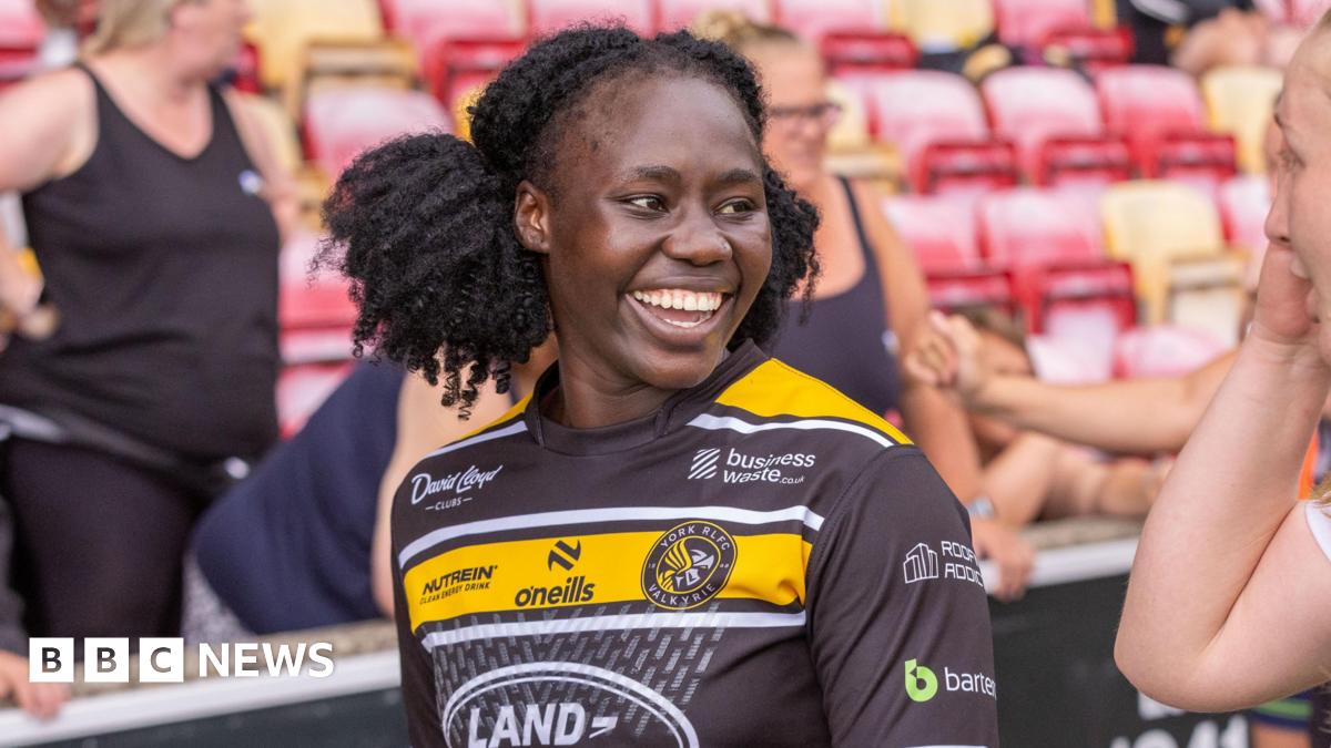First Ugandan national joins women's rugby league team in York - BBC News
