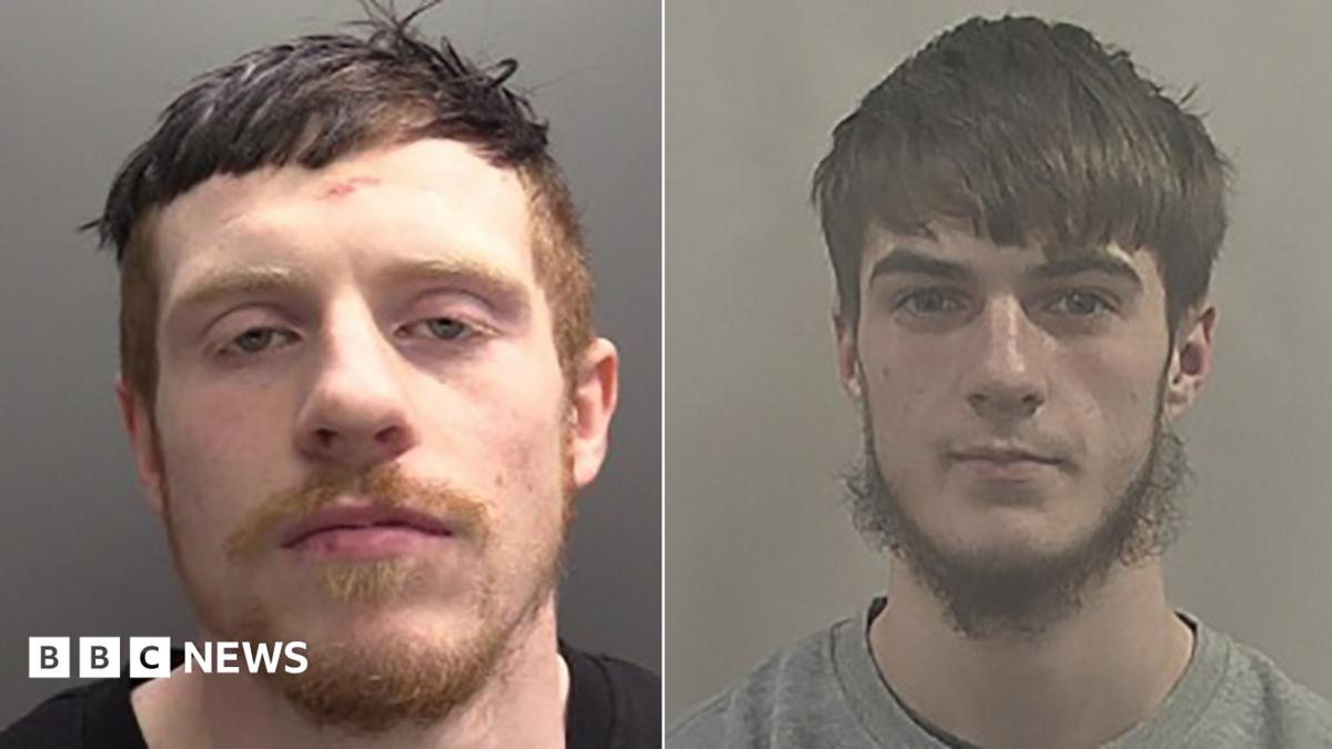 Cleethorpes shop robbers jailed after attacking assistant - BBC News