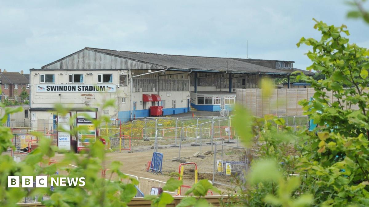 Swindon council rules developers have not breached regulations - BBC News