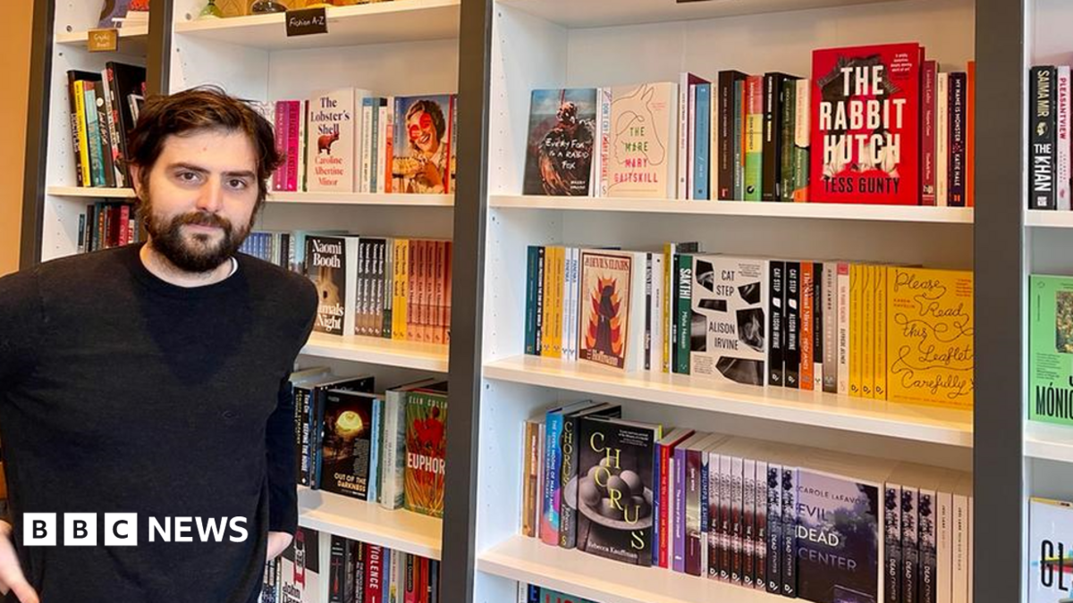 Liverpool bookshop opens thanks to mystery donor's cash boost - BBC News