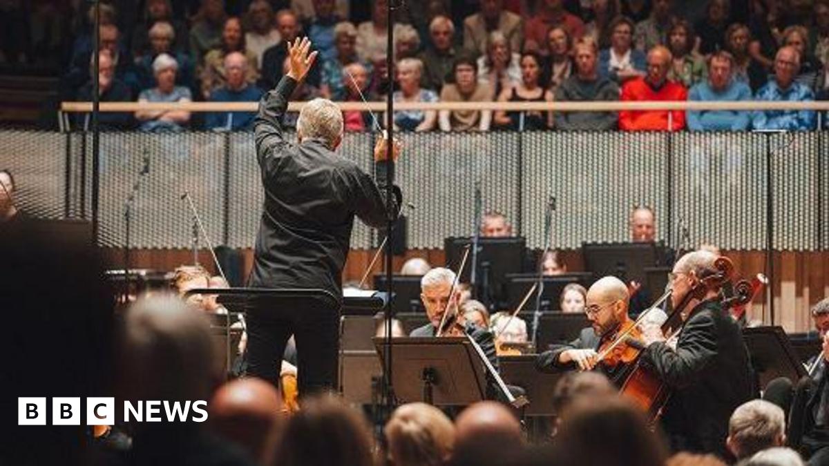 'Genre-defying' BBC Proms concerts planned for Bristol Beacon - BBC News