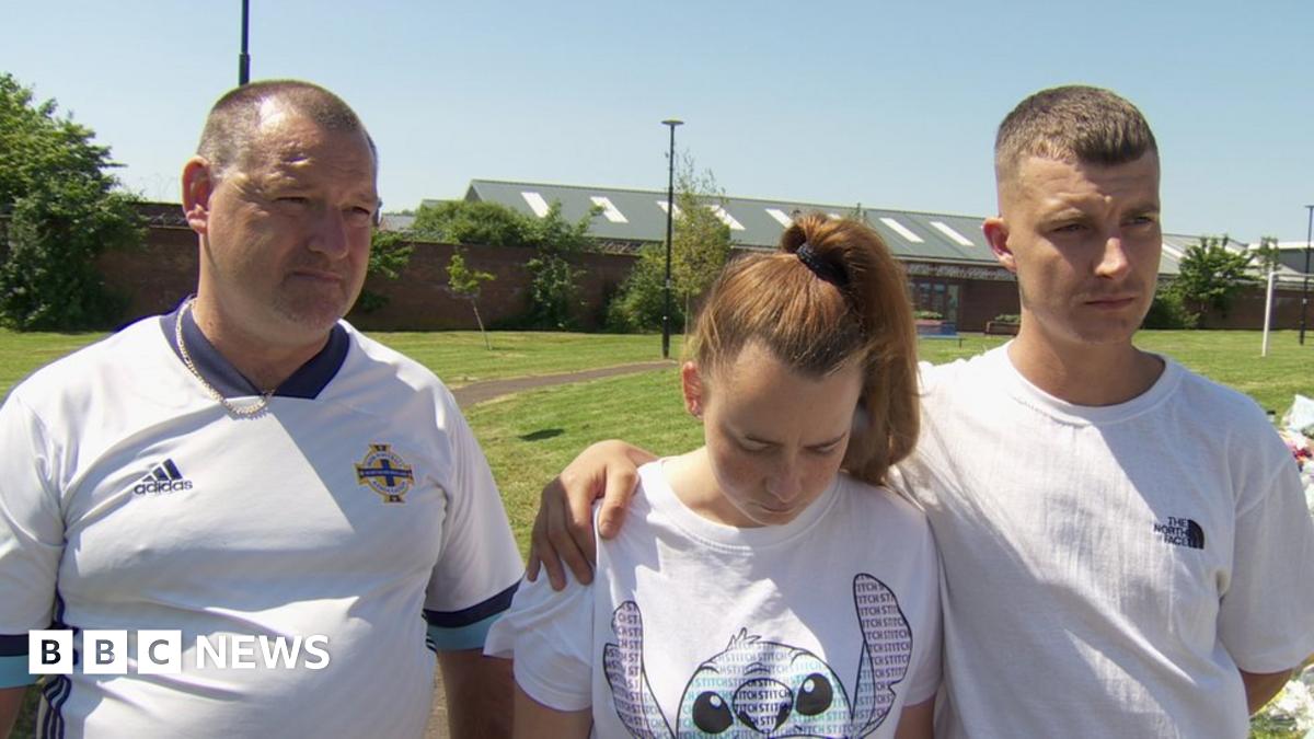 Chloe Mitchell: Murder victim's family speak of 'living hell' - BBC News