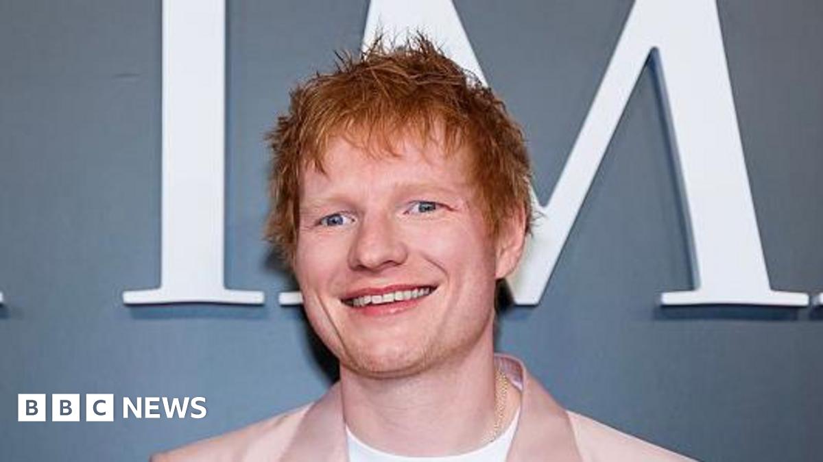 Ipswich to 'turn pink' for Ed Sheeran Portman Road concerts - BBC News