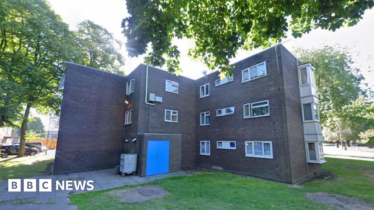 Renovation plans unveiled for Wolverhampton residential blocks - BBC News