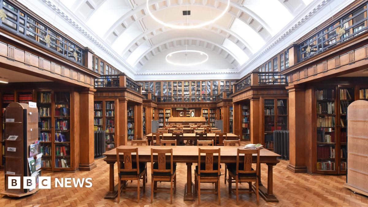 Middlesbrough Central Library reopens after £1.9m refurbishment - BBC News