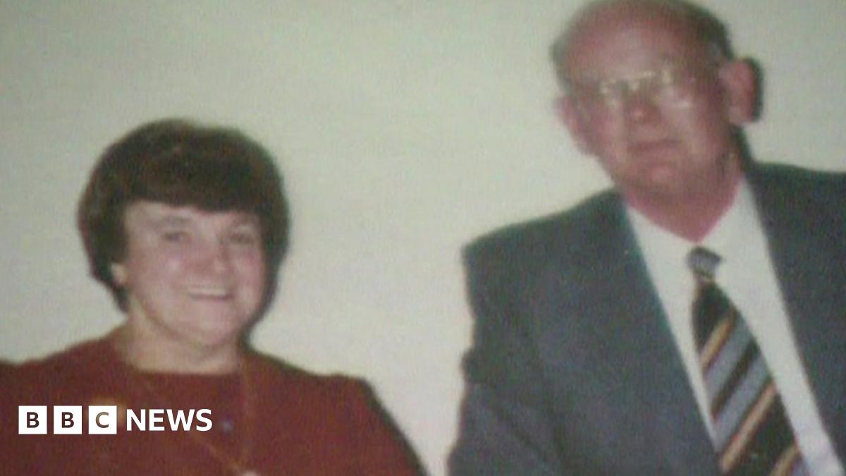 Llanharry murders: Who killed Harry and Megan Tooze? - BBC News