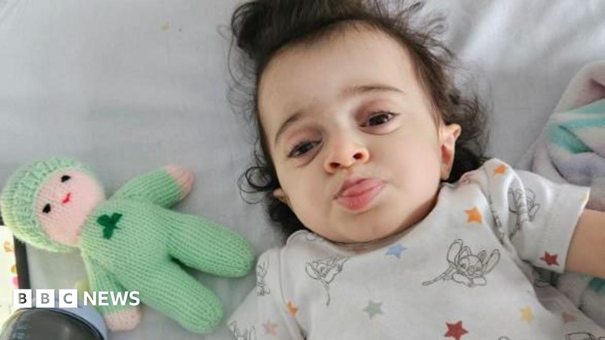 Polegate: Campaign for child with brittle bones raises £3k - BBC News