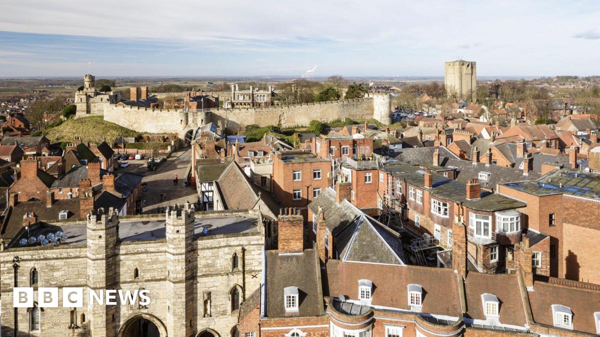 City of Lincoln Council will ask to cancel 2026 local election - BBC News