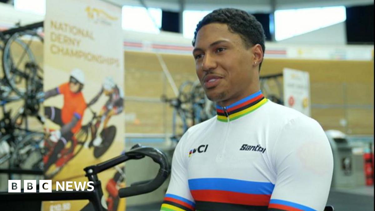 Sutton Coldfield teen's velodrome success after switch from BMX - BBC News