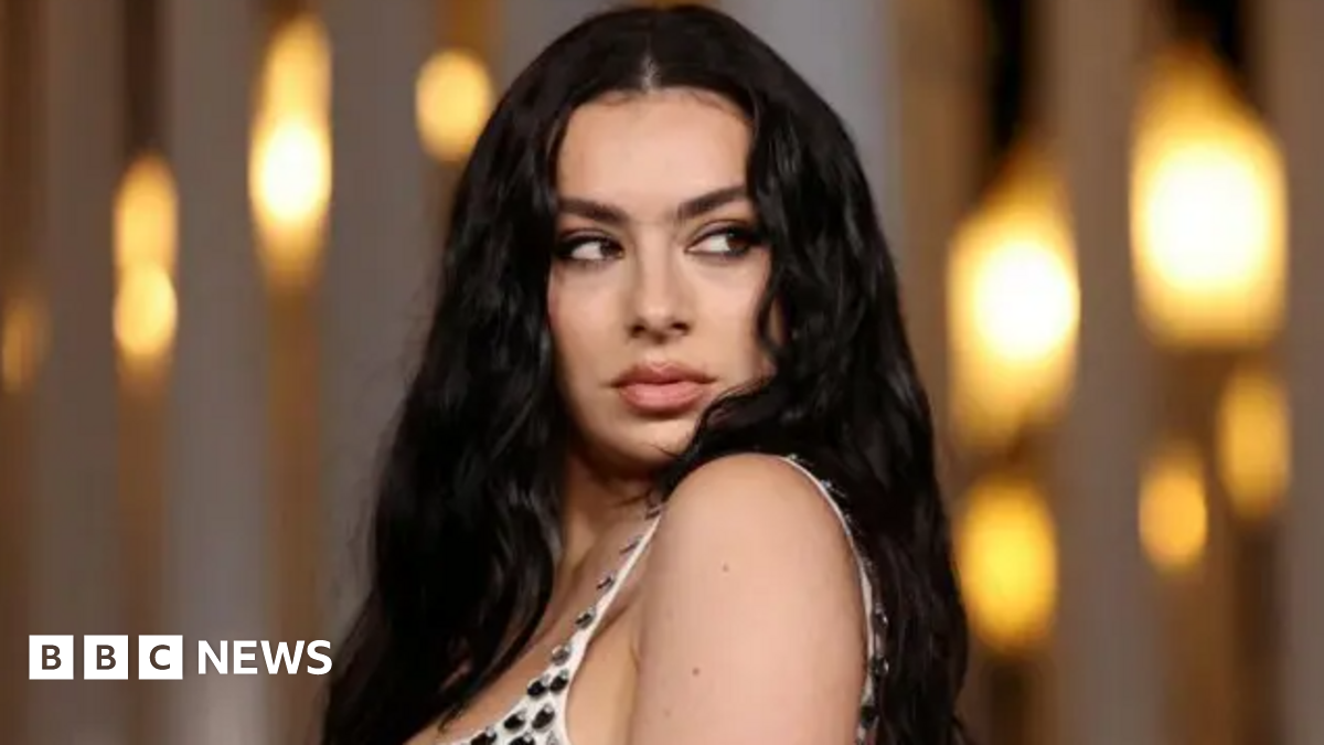 Charli XCX: 'Brat' singer to headline Parklife 2025 - BBC News
