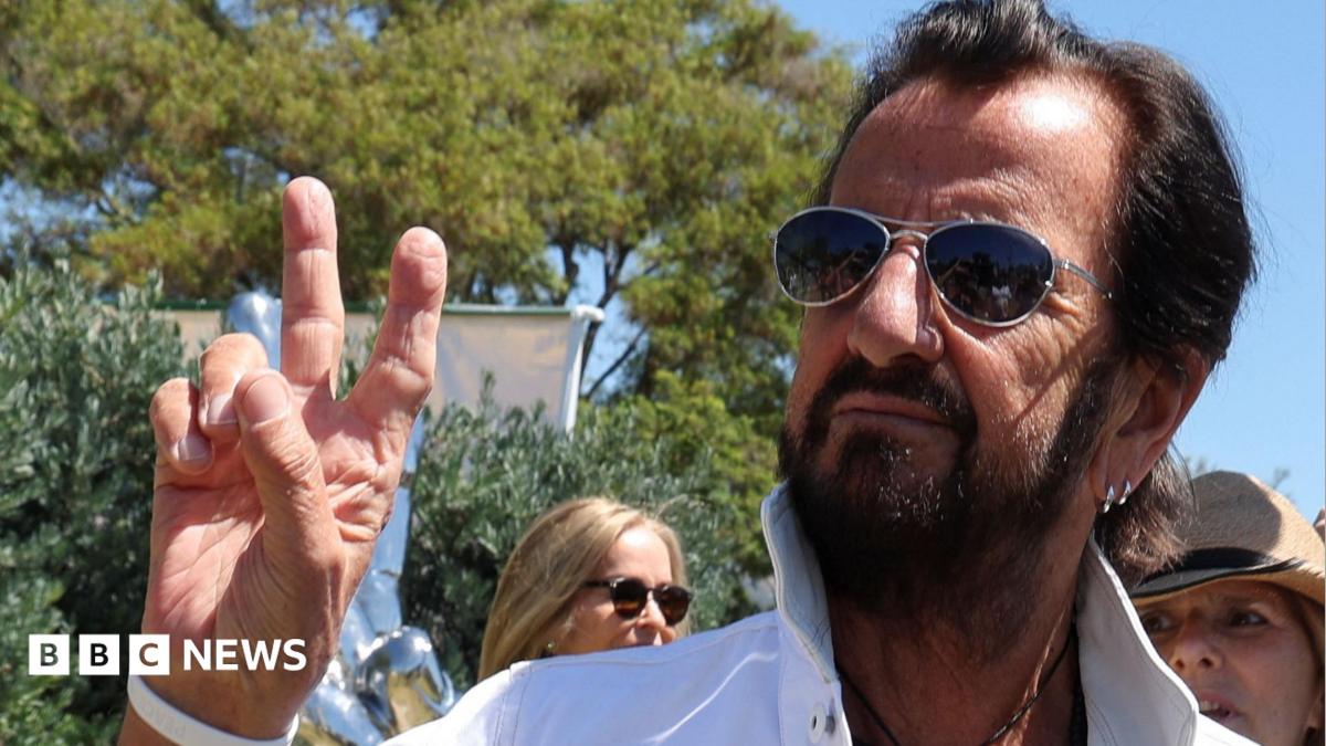 Sir Ringo Starr announces new 10-track album Long Long Road - BBC News