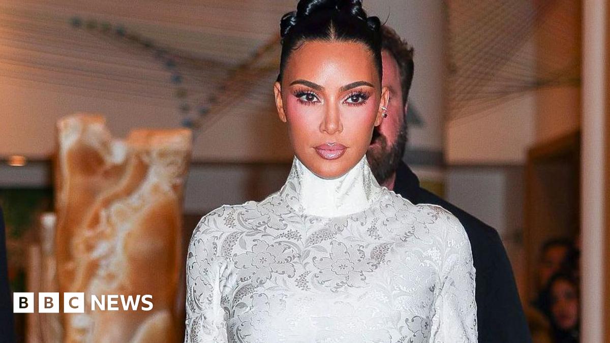 Kim Kardashian: Nasa hits back at reality star's moon landing ...