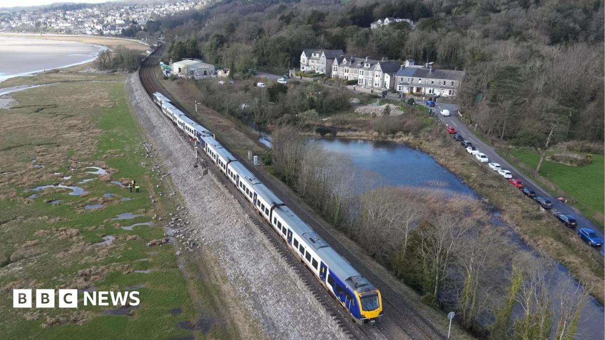 Derailed Cumbria train repairs to cause two weeks of delays - BBC News