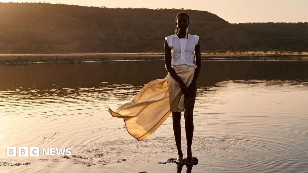 Kenya fashion: The designers giving Nairobi a fashionable name - BBC News