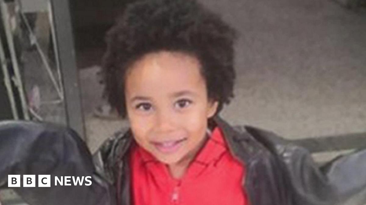 Kobi Dooly: Father pays tribute to 'dearly missed' son, 4 - BBC News