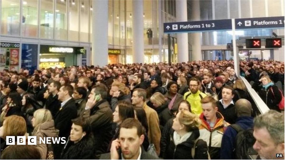 London Bridge upgrade offers relief for rail passengers - BBC News
