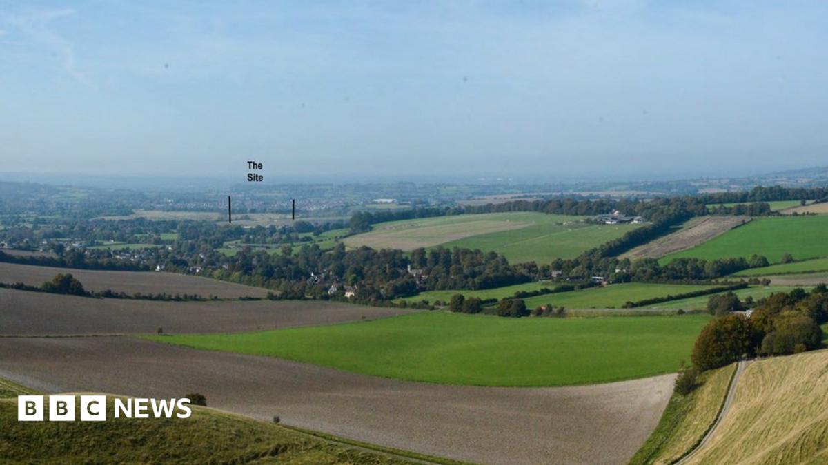Plans for new solar farm near Calne to be considered - BBC News